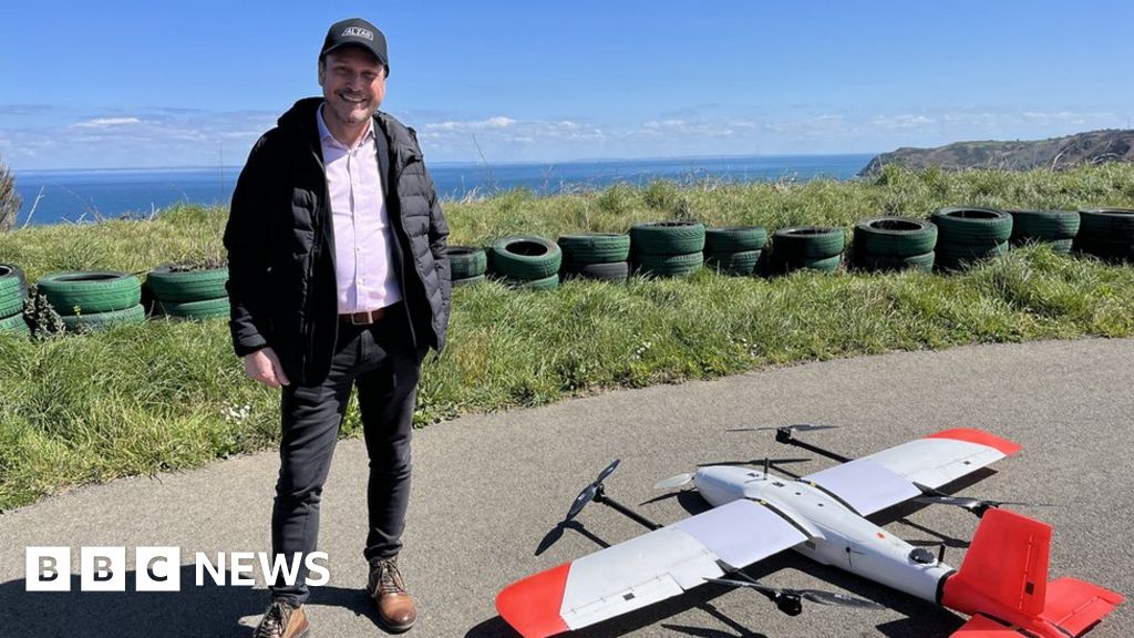 Drones flown in medical supplies delivery trial - BBC News