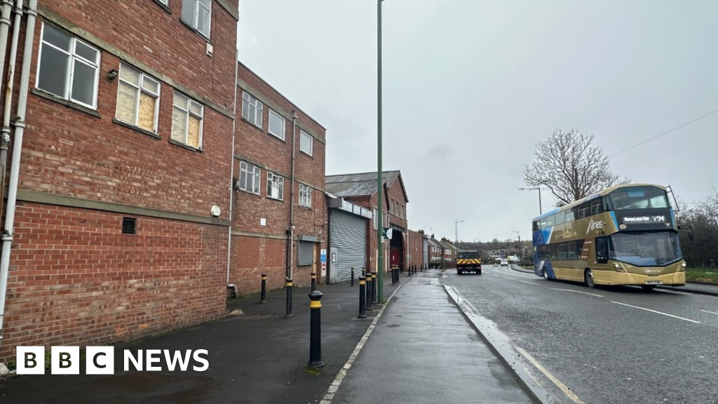 County Durham: 110-year-old bus depot to be demolished - BBC News