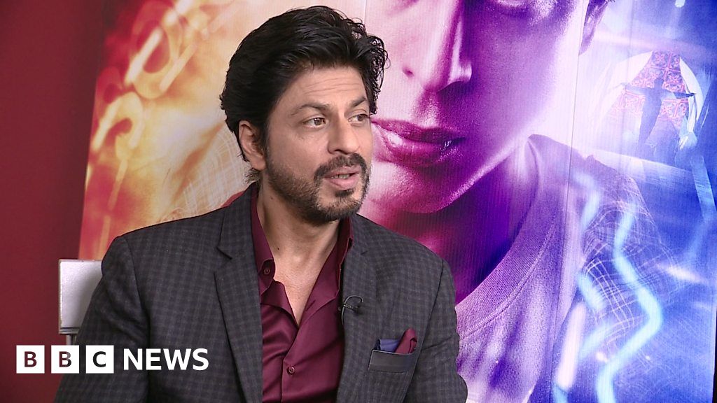 Bollywood star Shahrukh Khan declares his love for London - BBC News