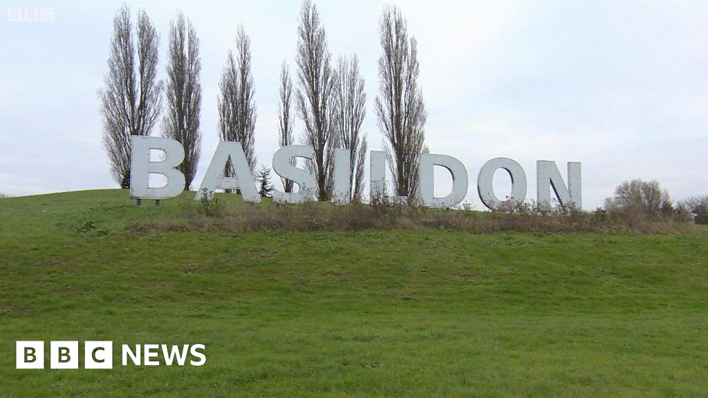 New £50k project to overhaul Basildon's image - BBC News