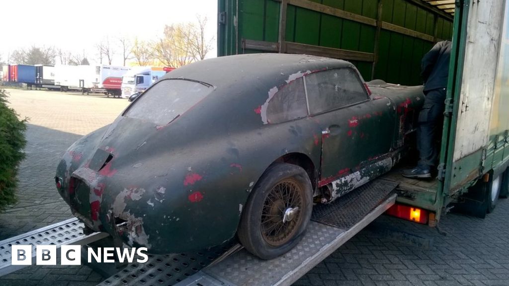 'Exceptional' Aston Martin found 14 years after theft - BBC News