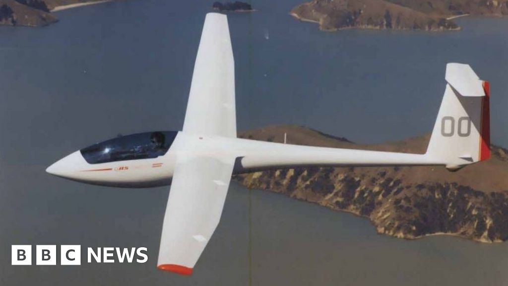Safety checks recommended after Storrington glider crash