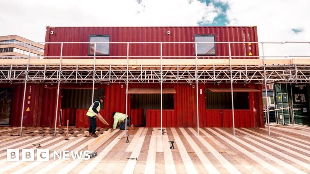 Opening day set for Spark:York businesses in containers - BBC News
