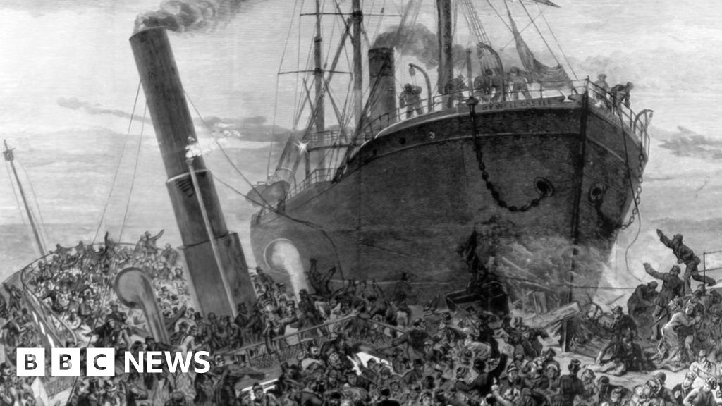 Princess Alice disaster: The Thames' 650 forgotten dead - BBC News