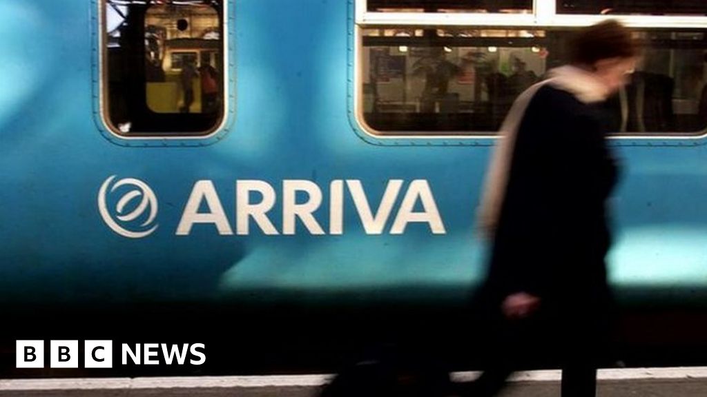 Rush hour rail delays around Cardiff after points failure - BBC News