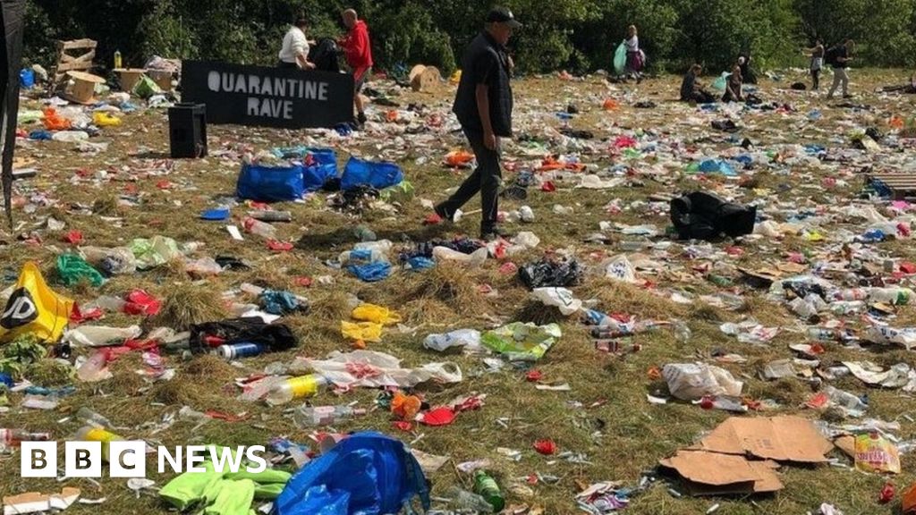 Greater Manchester illegal raves: 'Almost impossible' to stop - BBC News