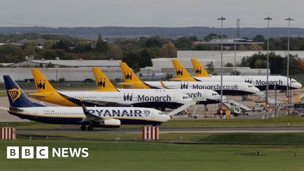 Monarch rescue flights 'to cost £60m' - BBC News