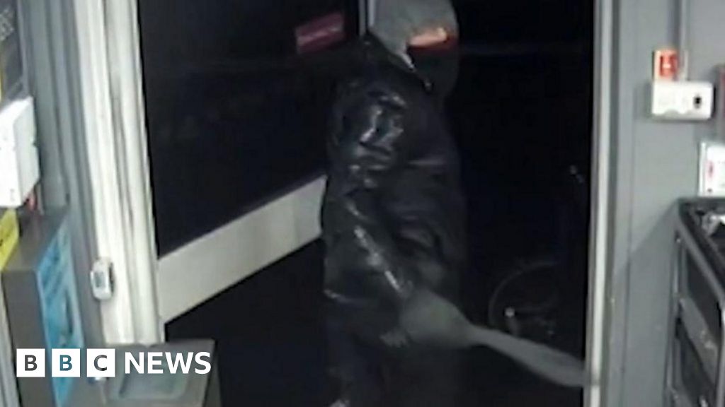 Moment Armed Robber Storms Grimsby Store In Raid