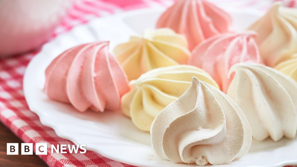Border Meringues in Jedburgh targeted by scooter raiders - BBC News