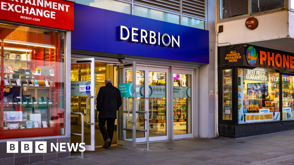 Derbion works with youth groups to tackle bad behaviour - BBC News