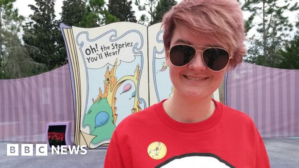 Thame teenager took accidental overdose of migraine pills - BBC News