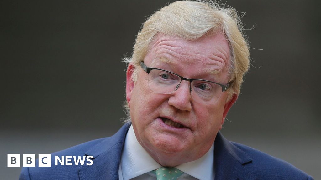 Jackson Carlaw quits as Scottish Conservative leader - BBC News