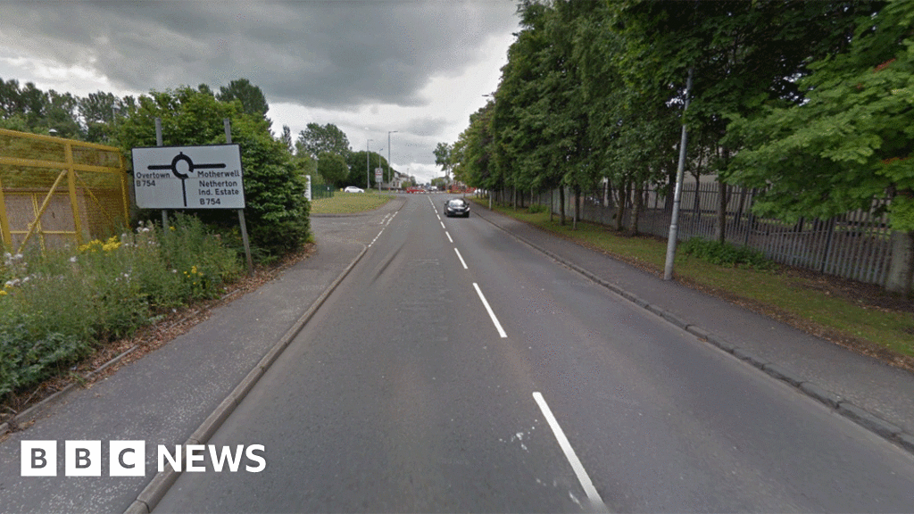 Dog walker injured in HGV hit-and-run in Wishaw