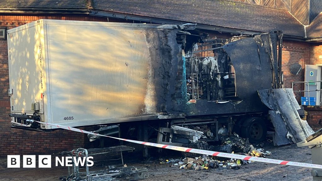 Heathfield: Fire crews called to lorry trailer blaze