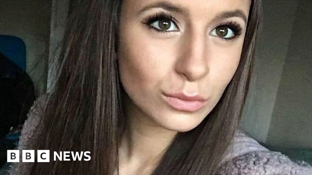 Meningitis death girl Izzy Gentry 'not given a chance' - BBC News