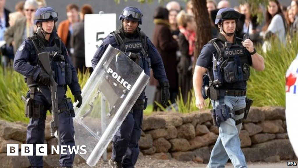 Melbourne prison riot ends after police raid - BBC News