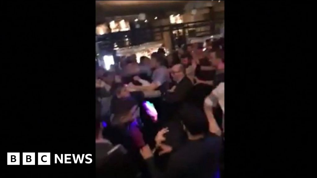 Three hurt as fists fly in Trowbridge pub brawl - BBC News