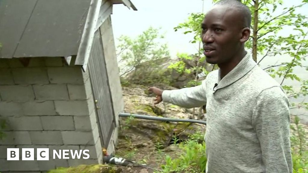 Utoeya survivor returns to the isle: 'I'm seeing the faces' - BBC News