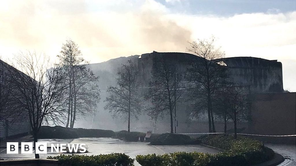 Wakefield Speedibake blaze: Bosses to meet with staff