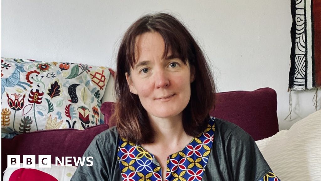 Coronavirus: BSL interpreter on her new found fame