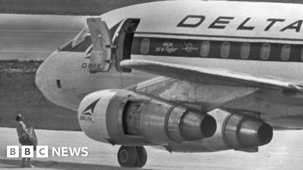 Hijacking epidemic in America: 1961-1972 - BBC News Hijacking epidemic in America: 1961-1972 - BBC News