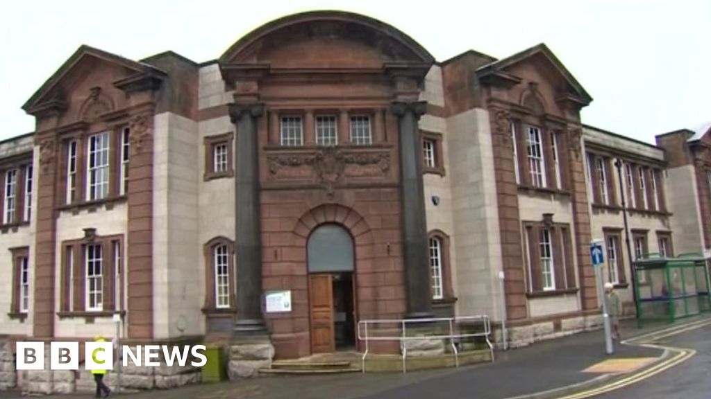 Denbigh father-of-three died from chainsaw wounds - BBC News