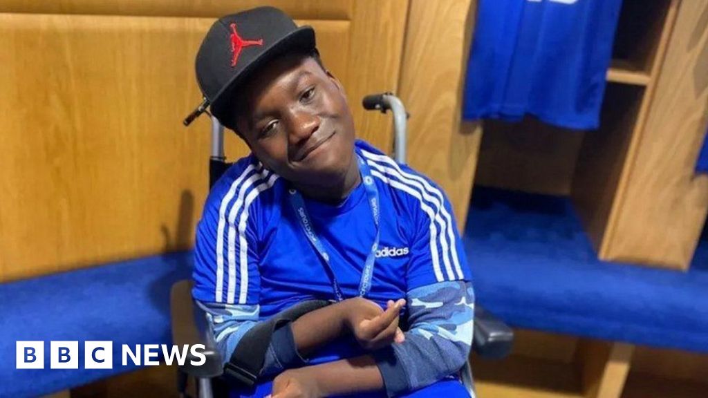 London boy, 14, among first to receive special brain device - BBC News