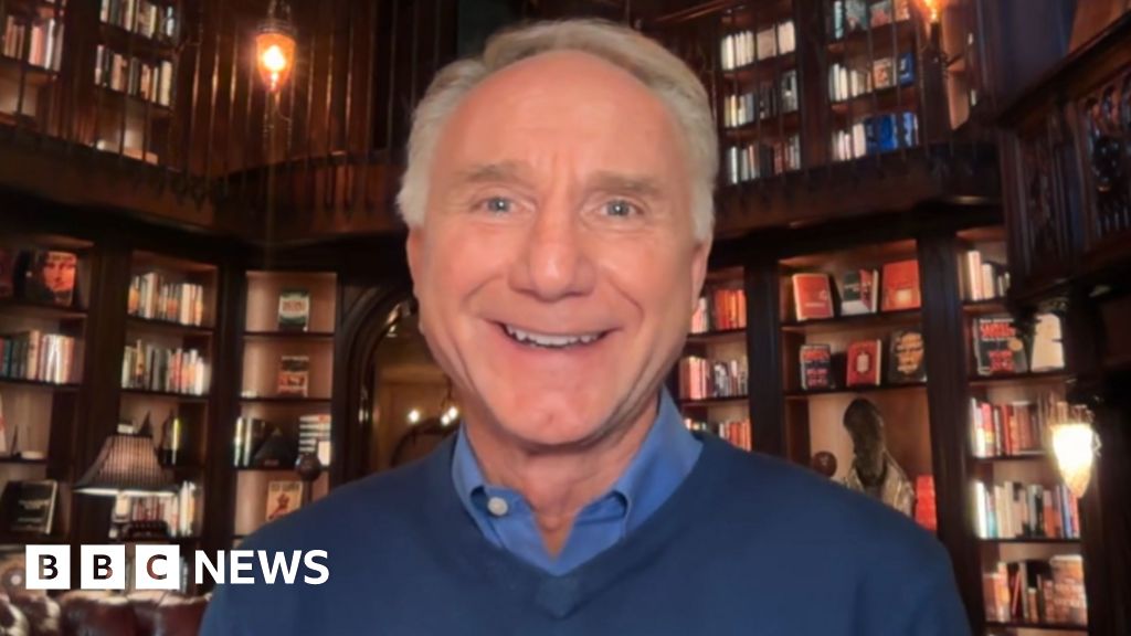 Da Vinci Code author Dan Brown on why failure is a blessing - BBC News
