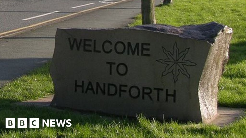 Handforth Parish Council opposes 'poor relations' merger - BBC News