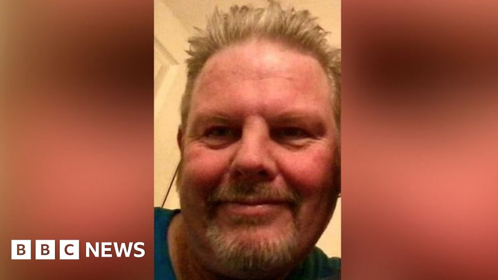 Covid inquest: Hospital porter 'was coughed on by patient'