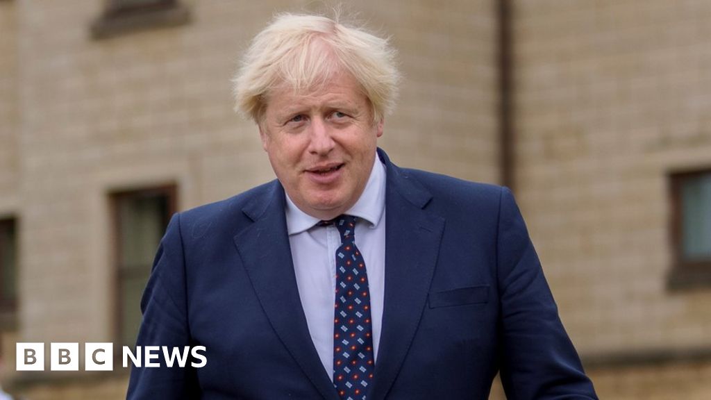 Boris Johnson will not isolate after Covid case among staff