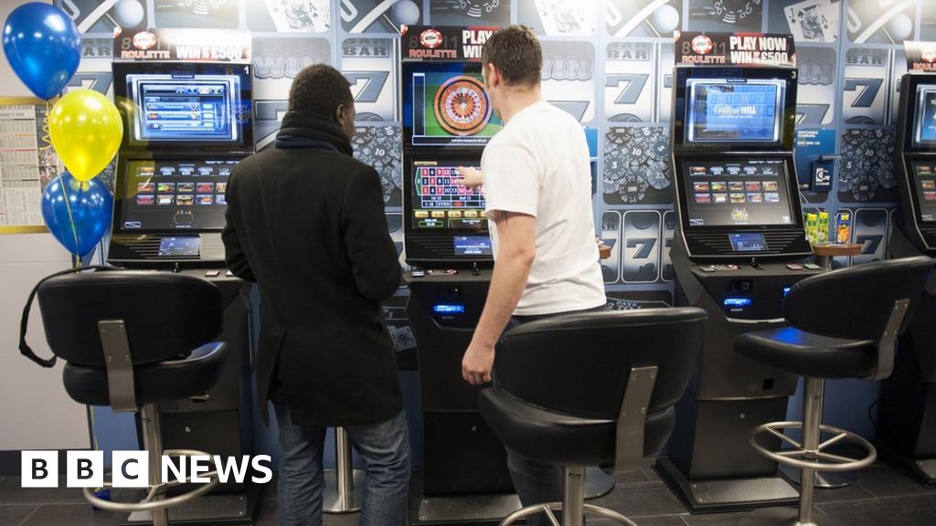 Government to review 'fixed-odds' gambling machines - BBC News