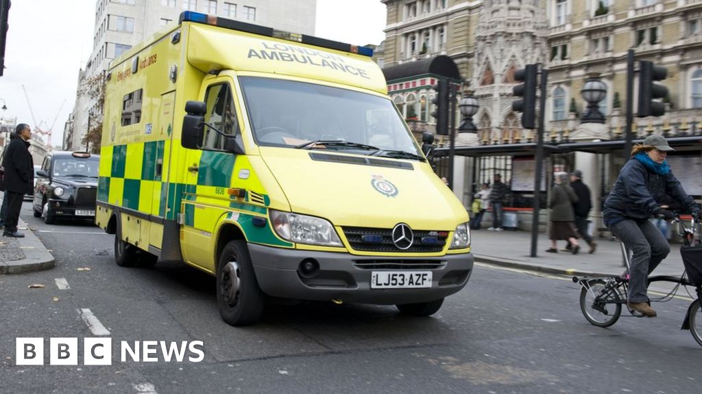 'Significant progress' made by London Ambulance Service - BBC News