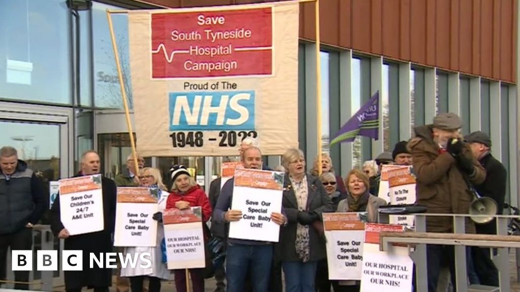 Health chiefs approve South Tyneside Hospital changes - BBC News