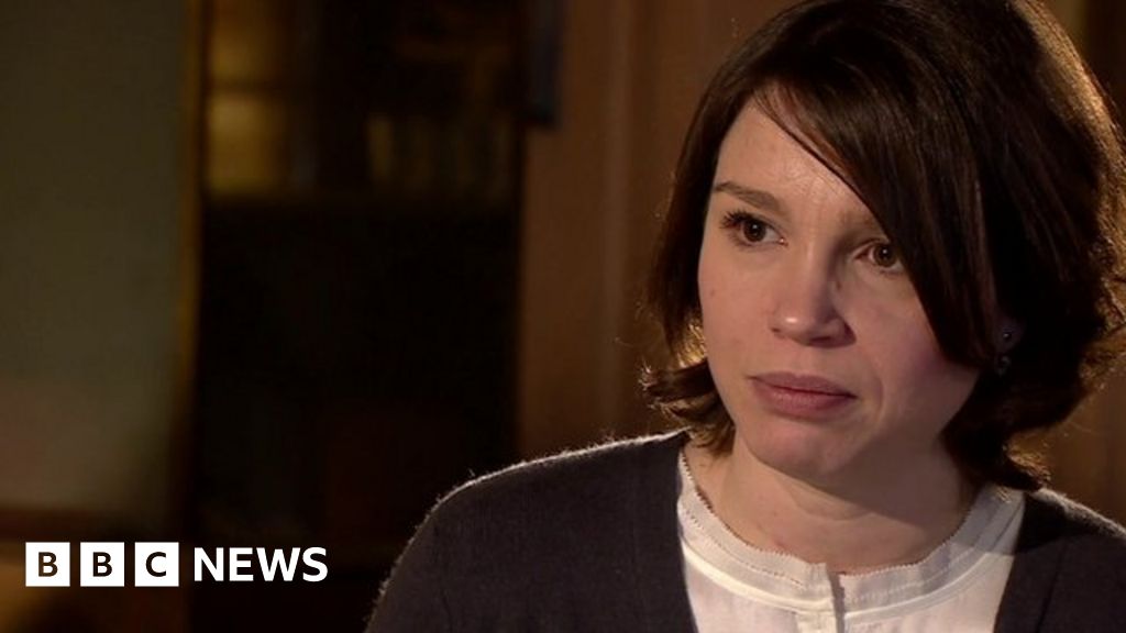 Boris Nemtsov Was Most Outspoken Putin Critic Bbc News
