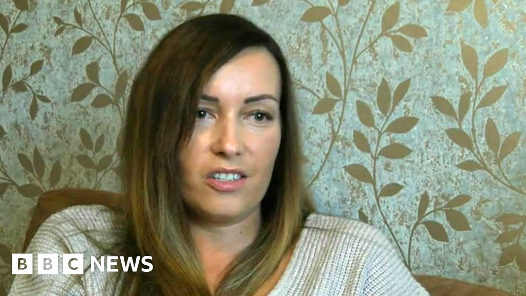 Stoke On Trent Mums Anger At Length Of Killer Drivers Sentence Bbc News