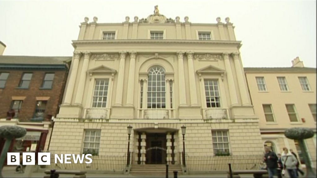 Renovation work starts on Doncaster's historic Mansion House - BBC News
