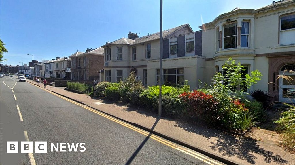Fire breaks out in disused Ayr hotel