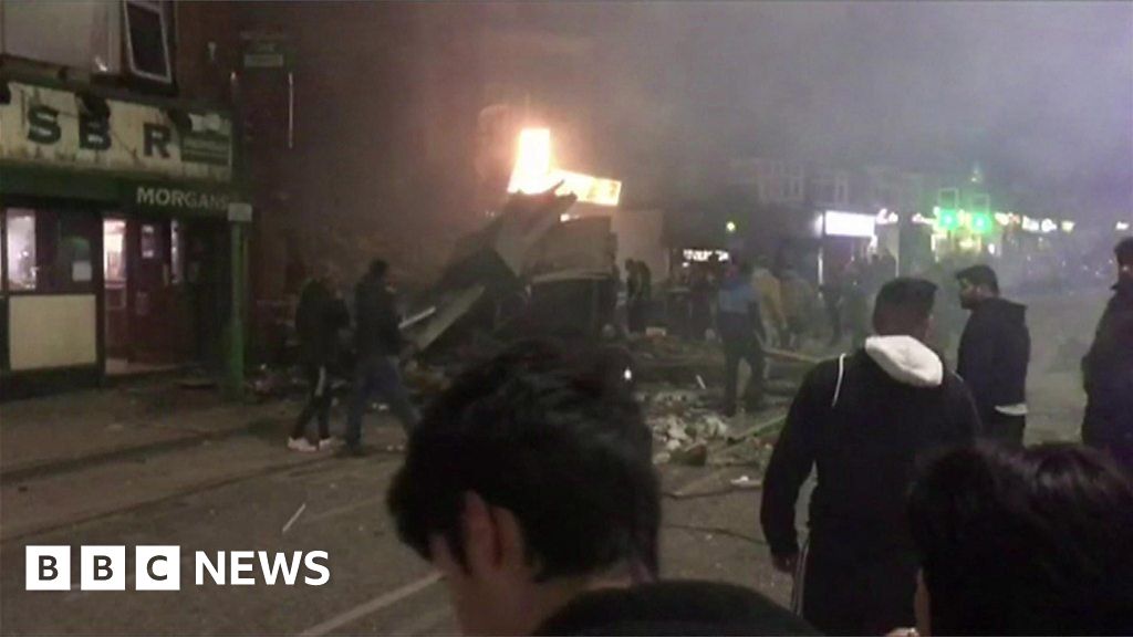 Leicester: 'It has completely flattened the building' - BBC News