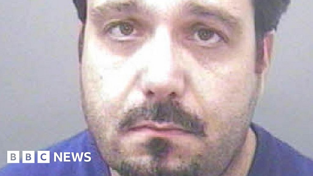 Unregistered dentist jailed for fraud and damaging teeth - BBC News