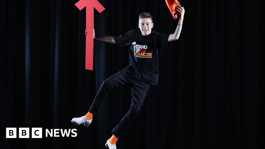 Tap dancing teenager battles cancer to return to stage