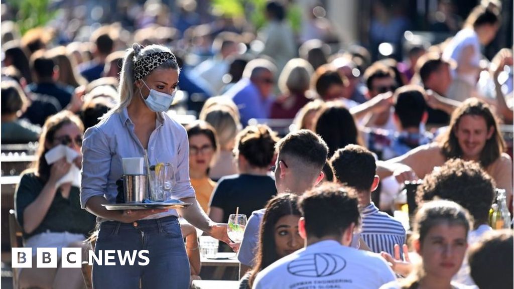 The most spectacular heist on the public purse - BBC News