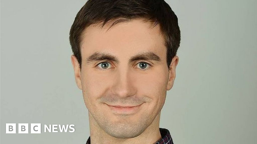 Doctor lay dead in Birmingham hospital storeroom for two days - BBC News