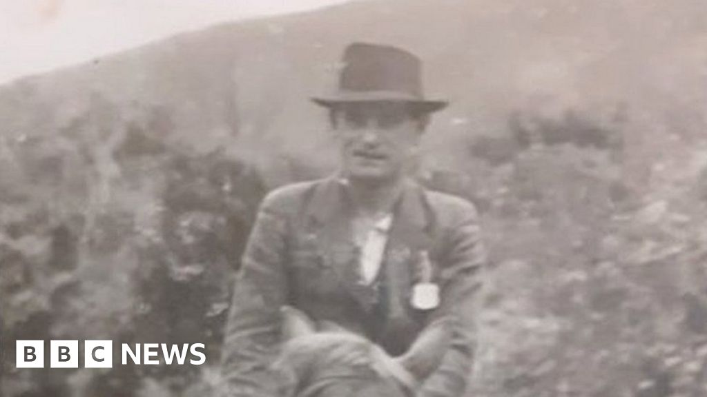 Victor Fagg: The man who helped form the Provisional IRA - BBC News