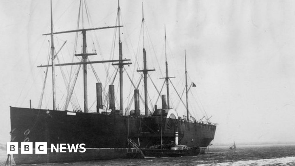 Plaque for Atlantic telegraph pioneer Sir Daniel Gooch - BBC News