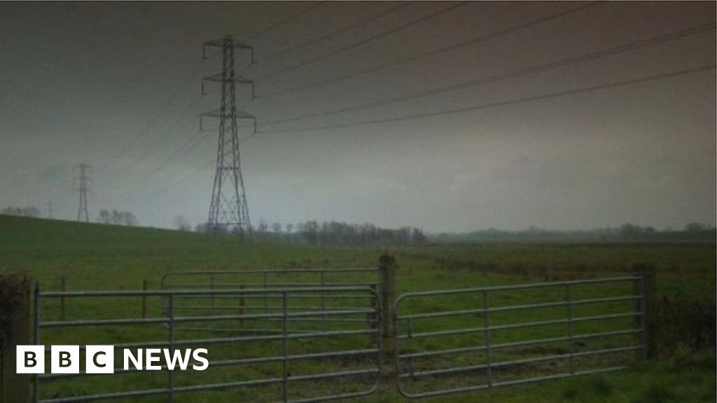 Cross-border interconnector: Dublin court gives go-ahead - BBC News