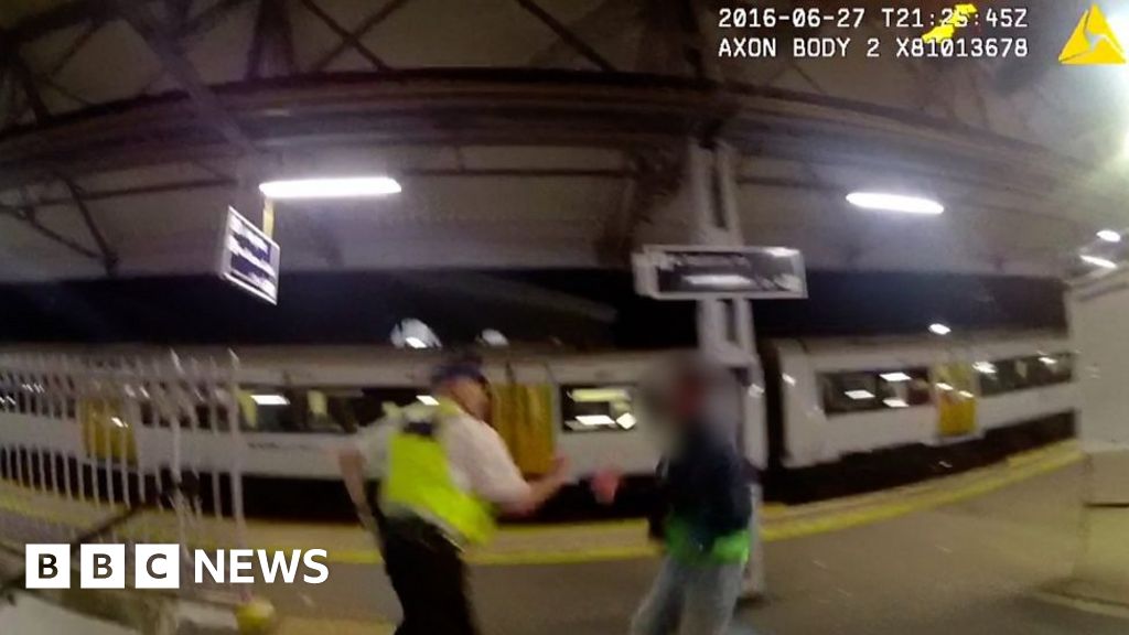 Southeastern Railway attacked staff offered mental health support - BBC ...