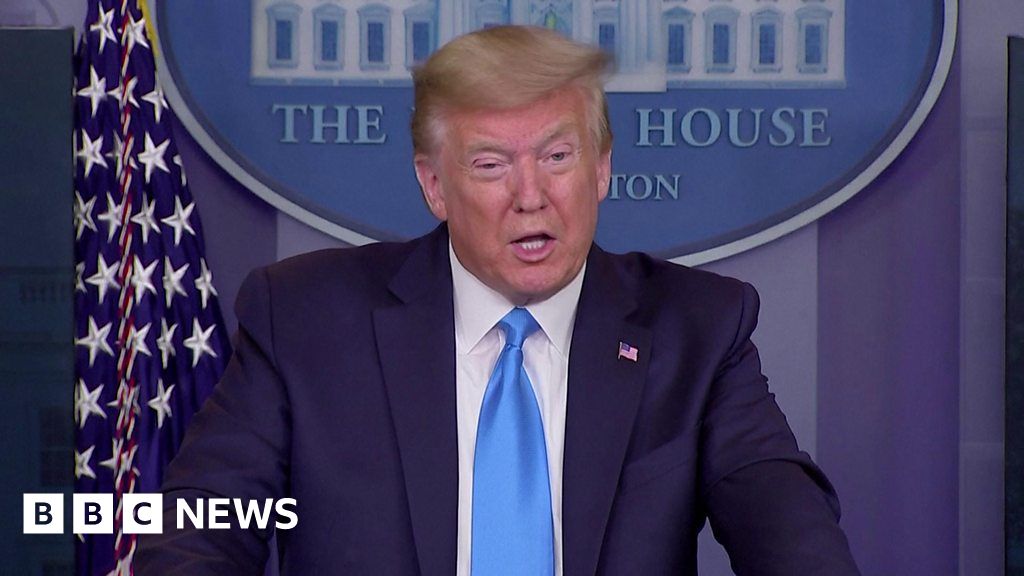 Coronavirus: Trump offers ventilators to UK