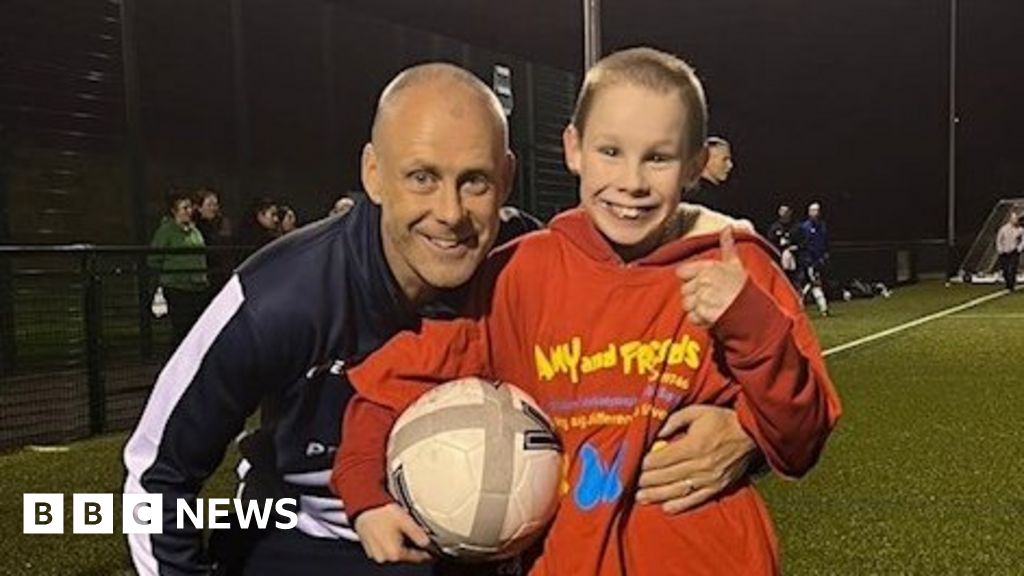 Northumbria Police officer to run seven marathons in a week