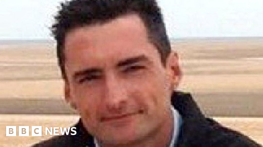 Flitwick father Ross Cowling killed on way home for Christmas